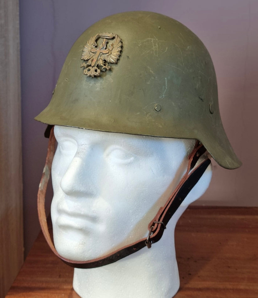 SOLD! WW2 Spanish M26 ‘Con ala’ Helmet with Francoist Badge – Peaks ...